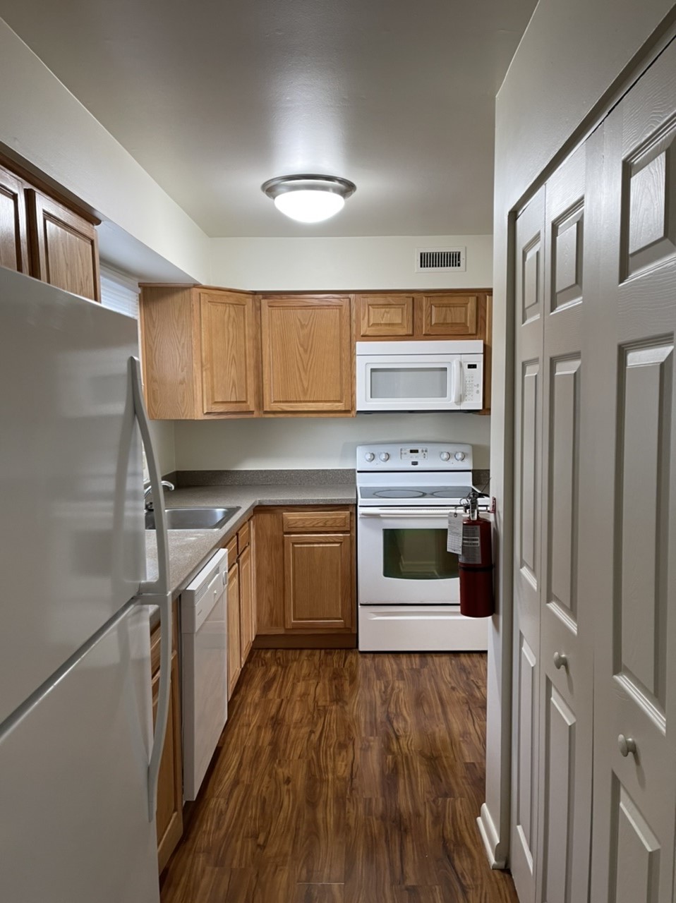 United States Coast Guard > Our Organization > FORCECOM UNITS > TraCen ...